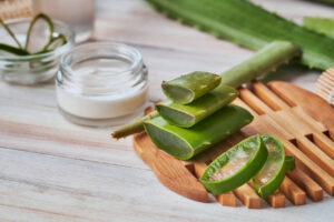 7 Steps to Treat Chemical Burn on Face Safely & Effectively – The ...